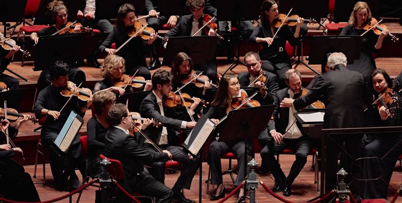 Paavo Järvi and Jean-Yves Thibaudet in Stravinsky's Petrouchka and Khachaturian’s Piano Concerto ...